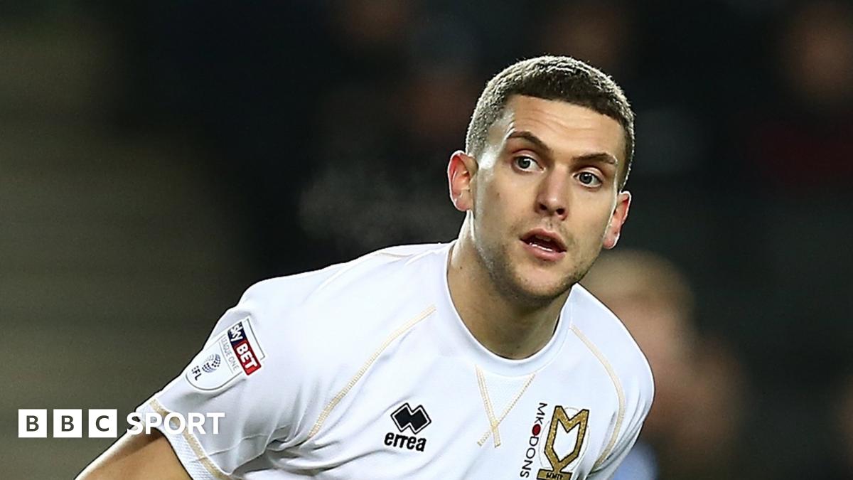 Stuart O'Keefe: Plymouth Argyle sign Cardiff midfielder on loan - BBC Sport