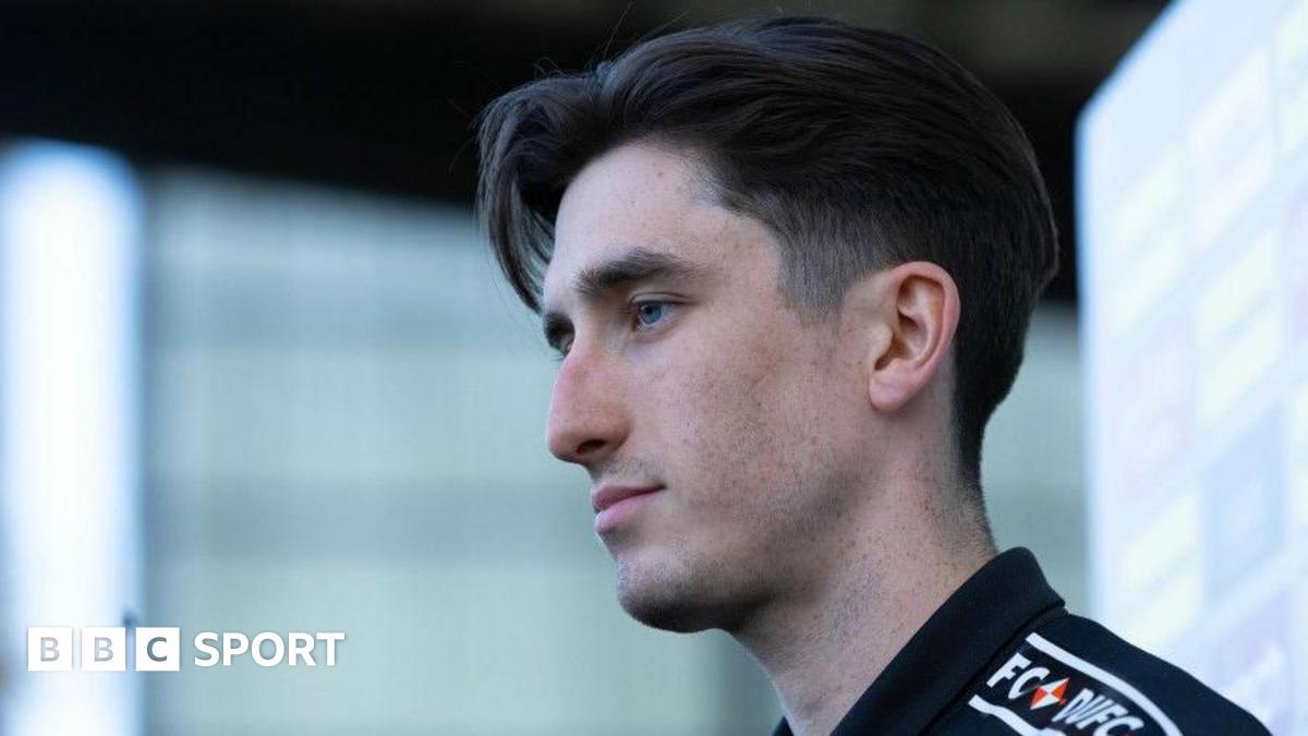 Chris Mochrie joins Airdrie after Dundee United exit - BBC Sport