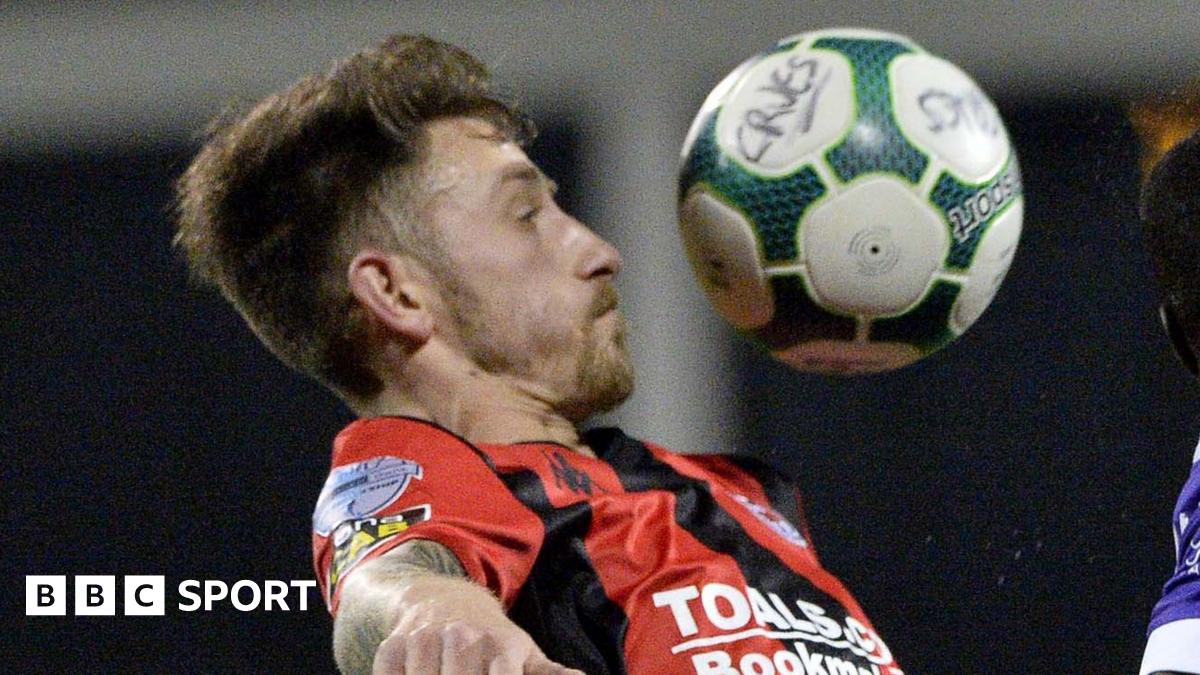 Irish Premiership: No panic in Crusaders ranks - Jordan Forsythe - BBC ...