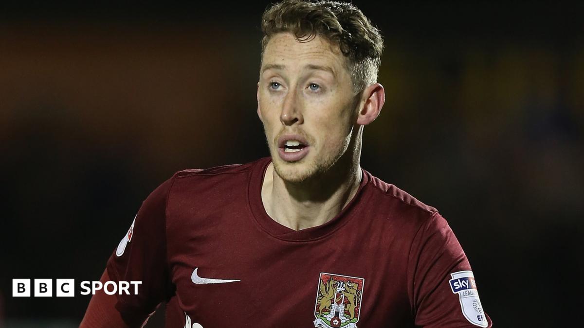 Joe Bunney: Blackpool sign Northampton Town left-back on season-long ...