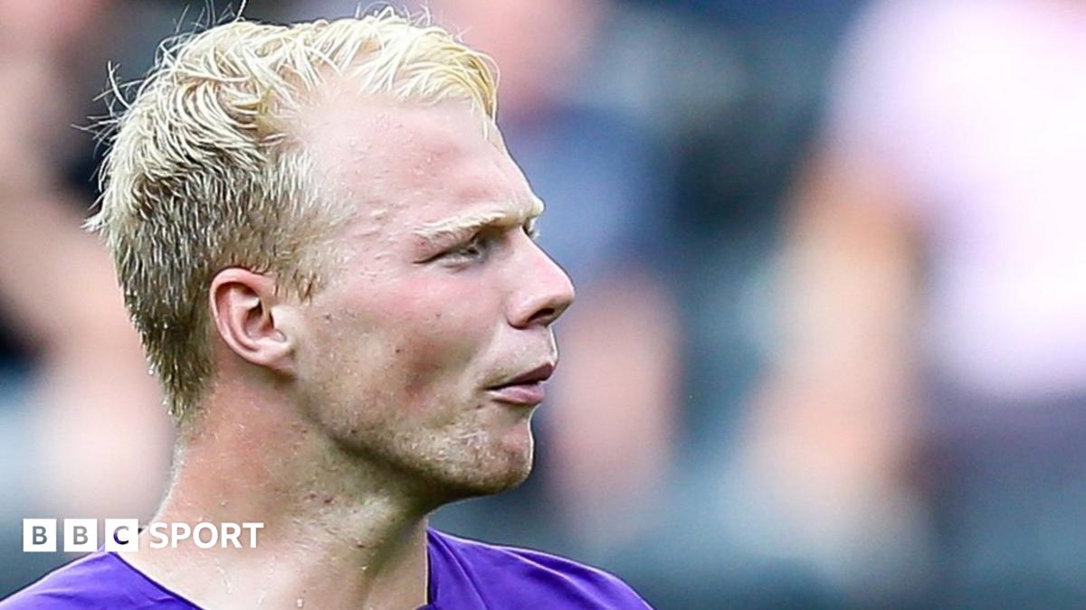 Jonathan Mitchell: Oxford United sign Derby County goalkeeper on loan ...