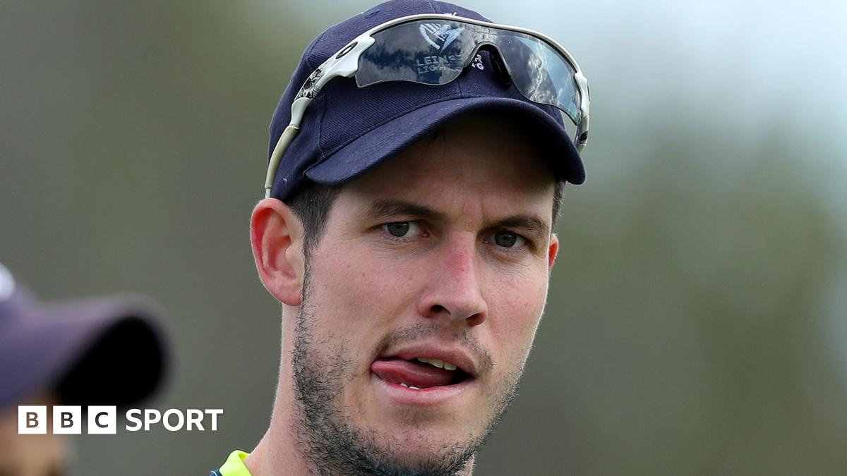 Inter-Provincial Cup: Dockrell stars as Lightning beat Knights - BBC Sport