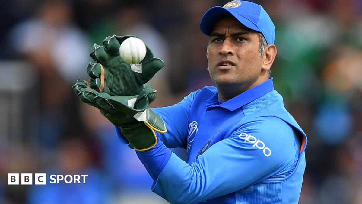 MS Dhoni: India legend retires after 16-year international career - BBC ...