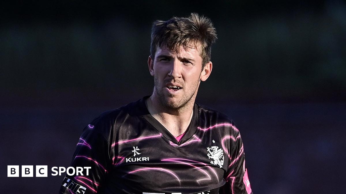 Craig Overton extends Somerset deal until 2026 - BBC Sport