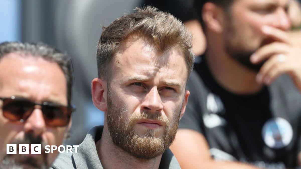 Swansea City: Josh Marsh leaves to become Chelsea loans manager - BBC Sport