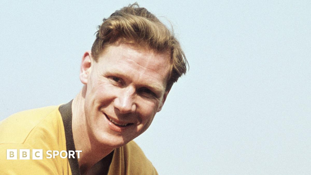Bill Slater: Wolverhampton Wanderers legend dies aged 91 - BBC Sport