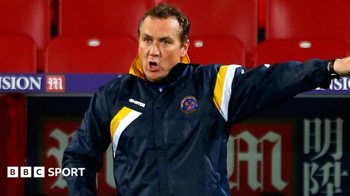 Micky Mellon: Shrewsbury Town boss says players 'can do better' - BBC Sport