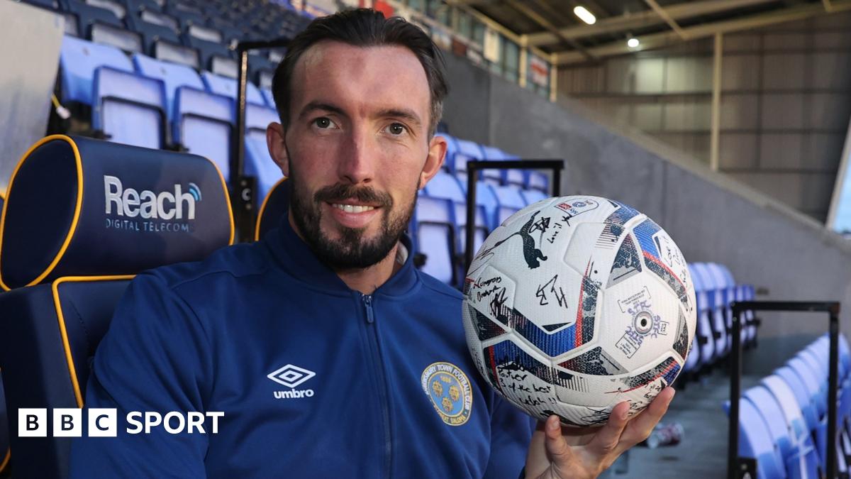 Ryan Bowman: Striker's hat-trick two weeks after heart palpitations ...