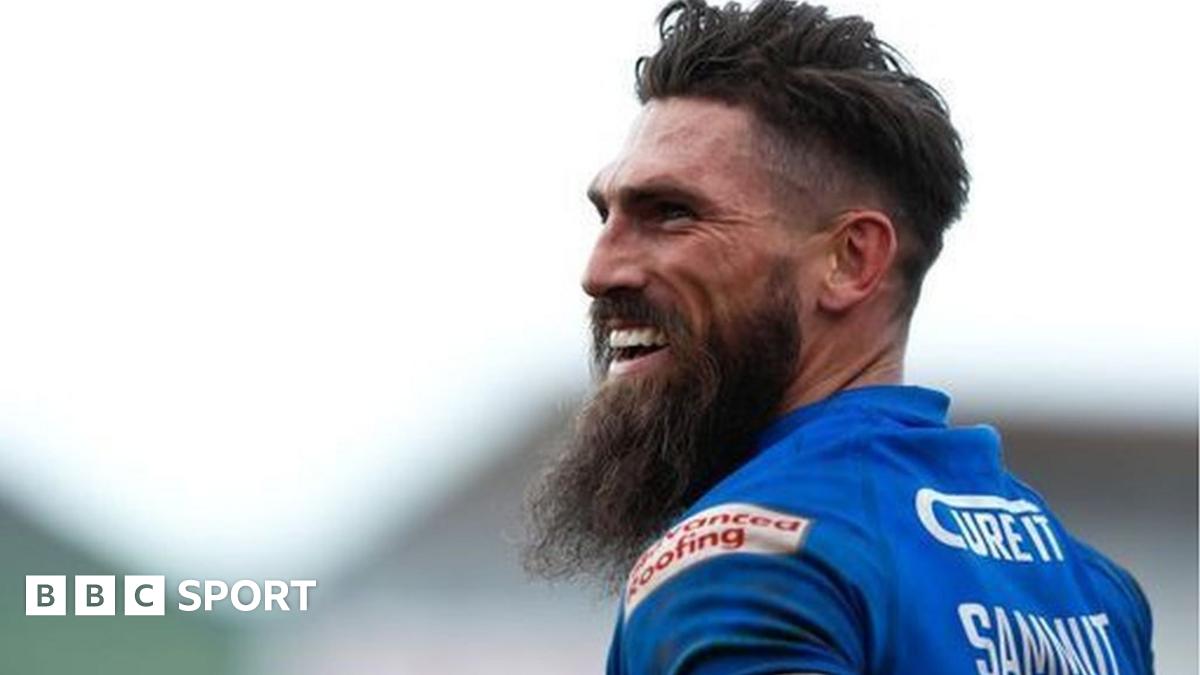 1895 Cup LIVE: Barrow Raiders v Featherstone Rovers commentary and ...