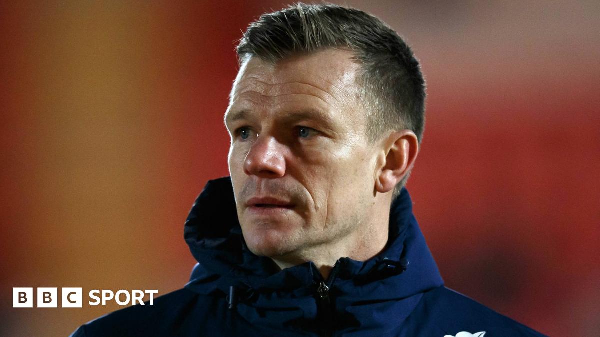 Welsh rugby crisis: Scarlets making contract offers - Dwayne Peel - BBC Sport