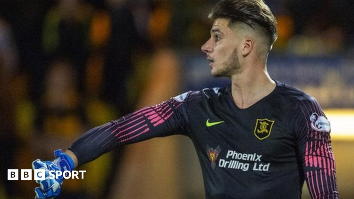 Matija Sarkic: Birmingham City sign Wolves and Montenegro keeper on ...