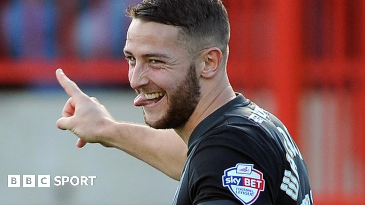 Conor Washington: Peterborough United striker settled at Posh - BBC Sport
