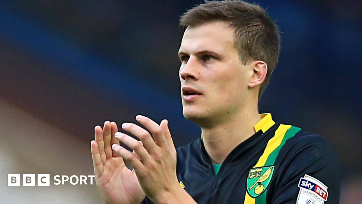 Ryan Bennett: Wolves sign former Norwich City defender - BBC Sport