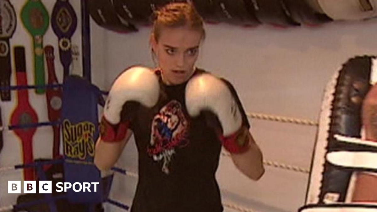 Lucy Payne: British Muay Thai champion targets Olympic medal - BBC Sport
