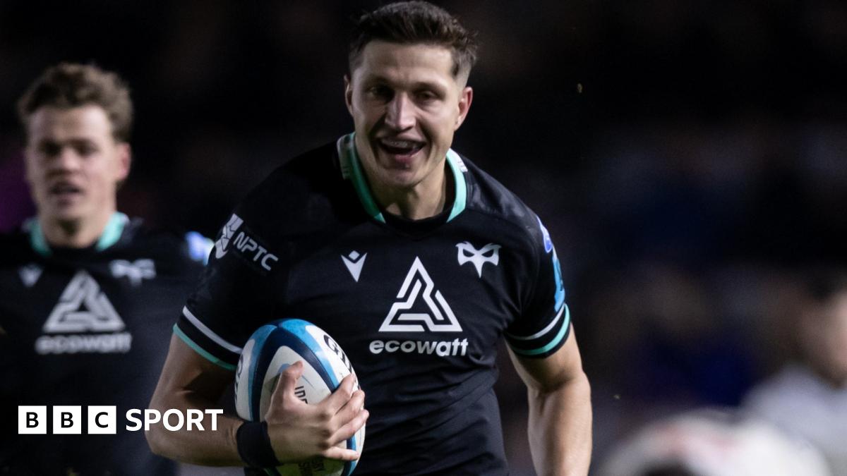 United Rugby Championship: Ospreys 19-5 Sharks - Welsh hosts celebrate ...