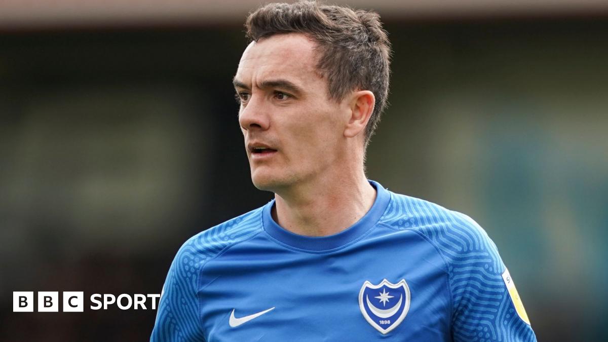 Shaun Williams: Gillingham sign former Republic of Ireland midfielder ...