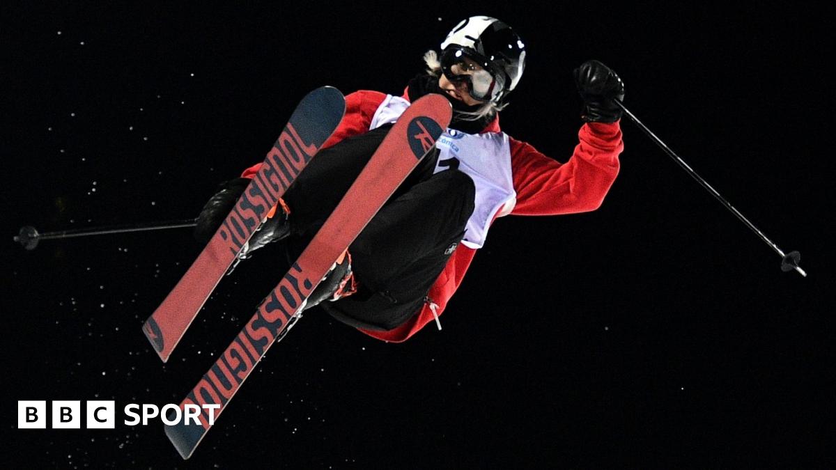 Rowan Cheshire: Halfpipe skier finishes sixth in world final - BBC Sport