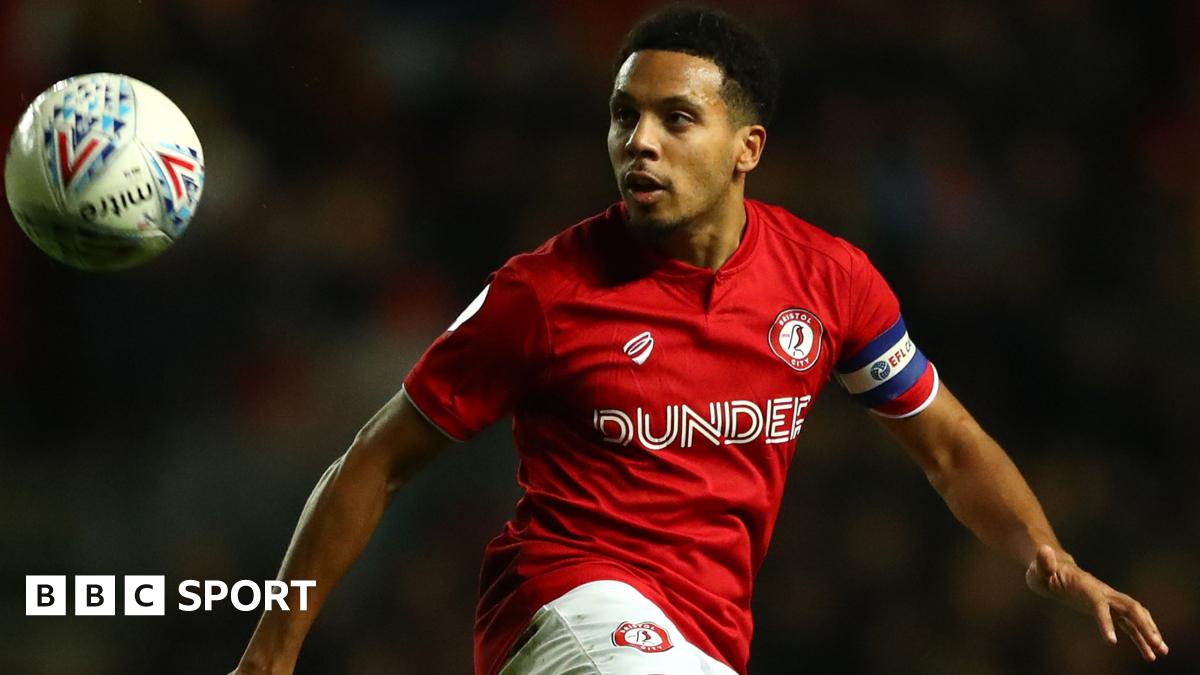 Swansea City: Korey Smith signs with Freddie Woodman set to follow ...