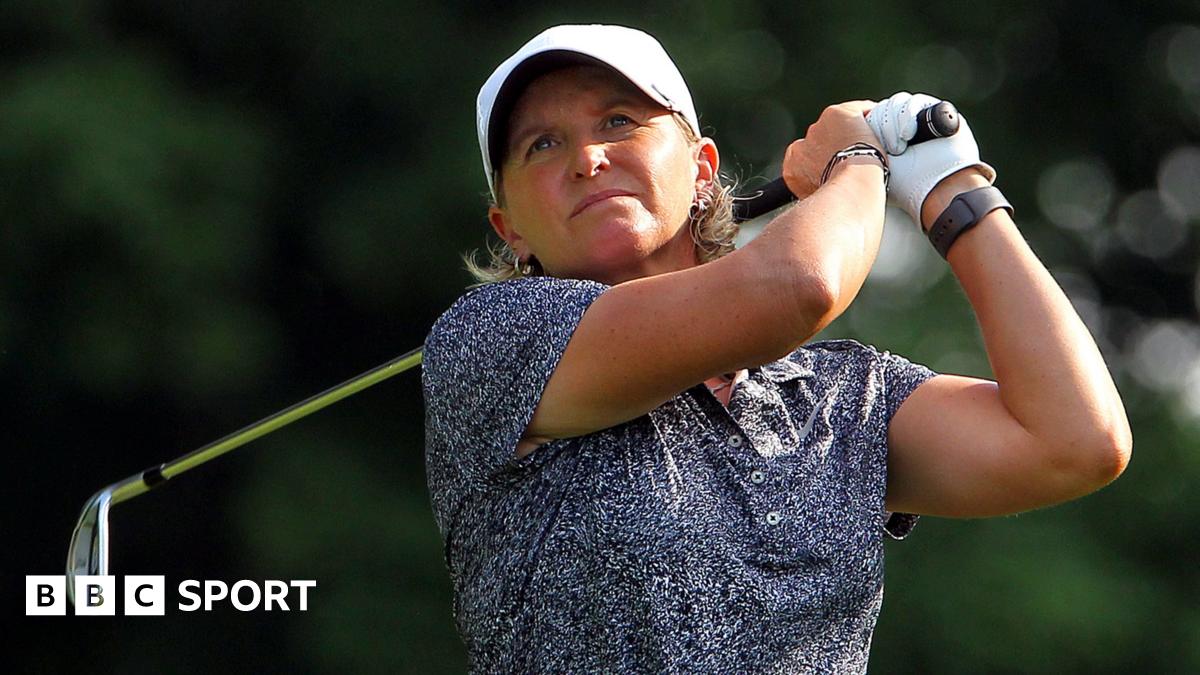Becky Morgan & Ellie Givens share lead at Indian Open - BBC Sport