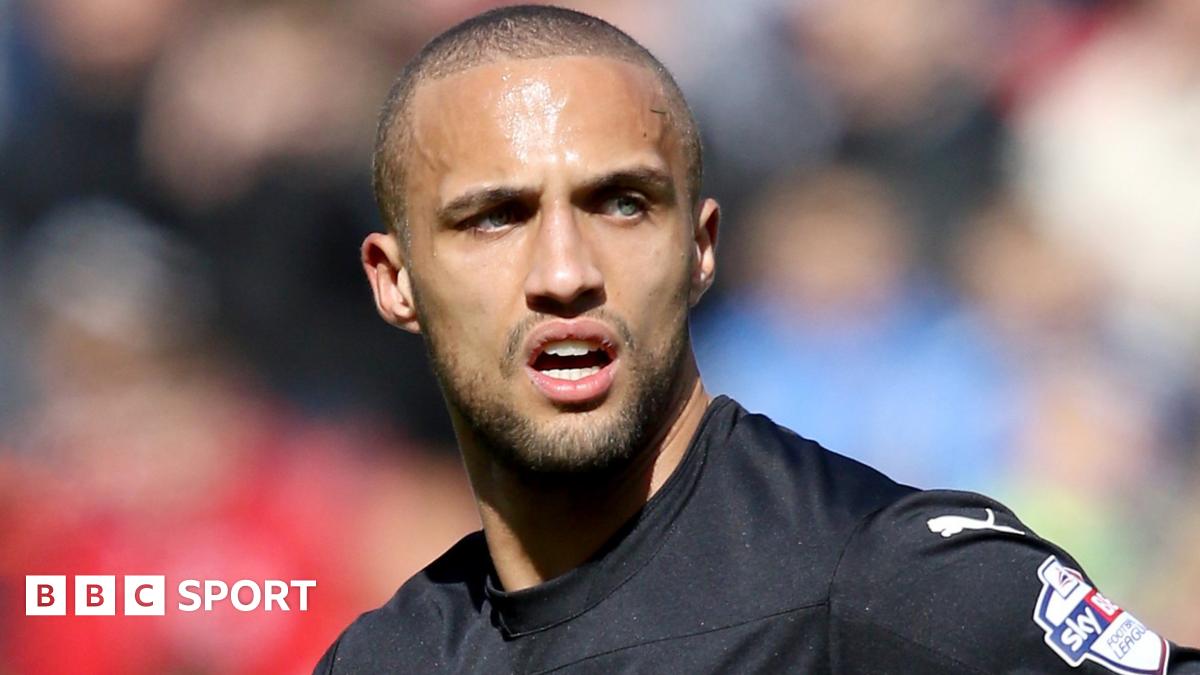 Jordan Bowery: Crewe Alexandra sign Leyton Orient striker - BBC Sport