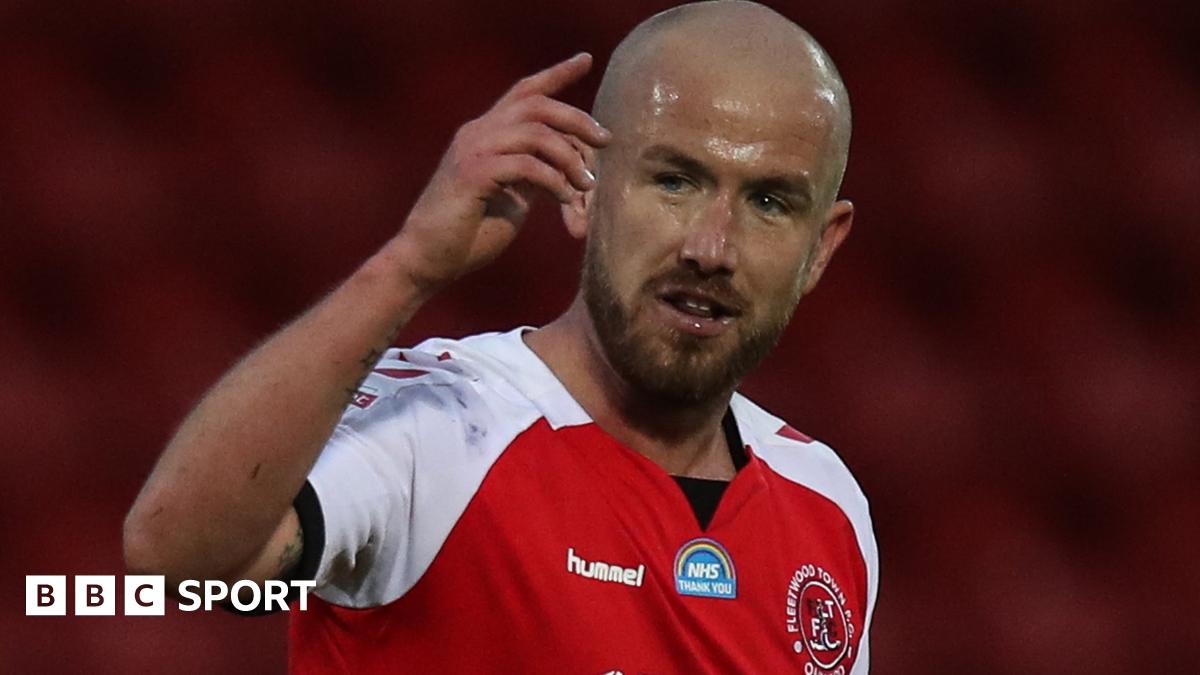 Paddy Madden: Fleetwood Town striker suspended for abusive language ...