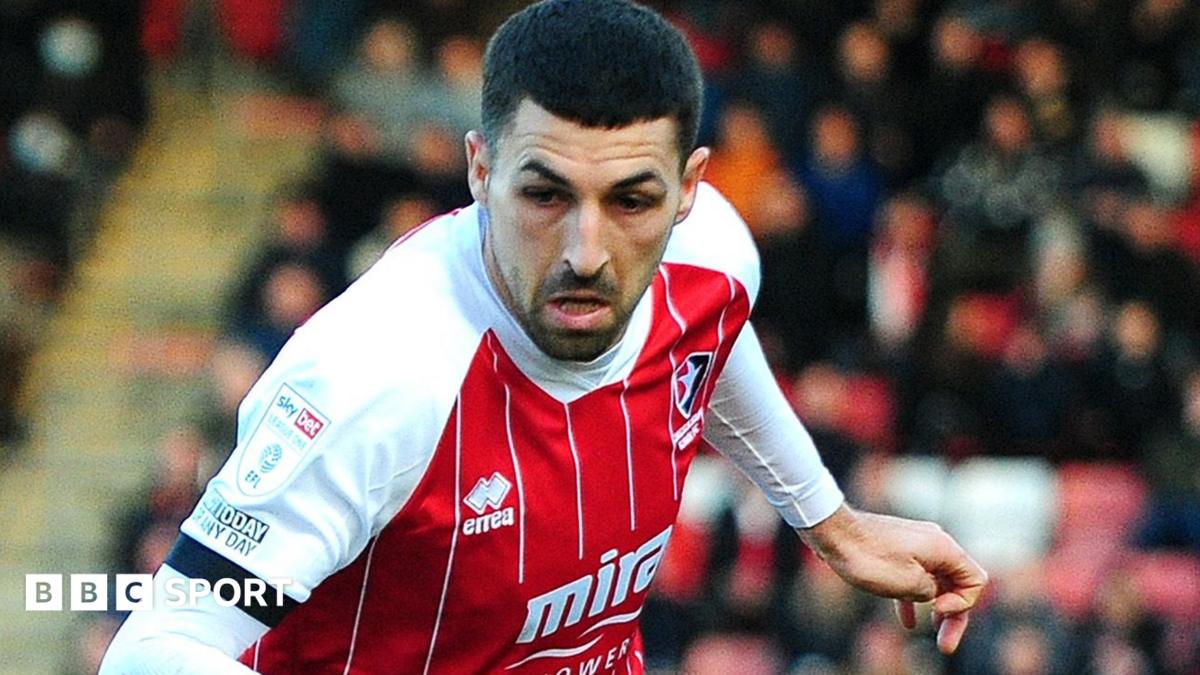 Liam Sercombe: Cheltenham Town midfielder signs new one-year contract ...