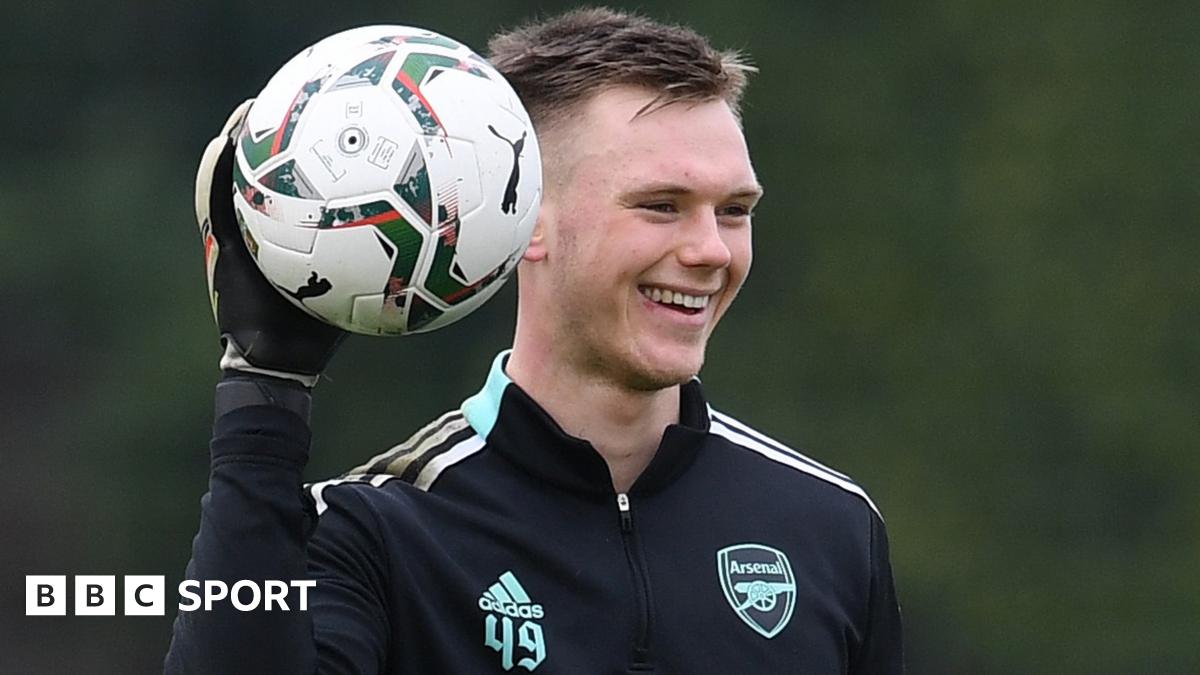Karl Hein: Reading sign Arsenal's Estonia goalkeeper on loan - BBC Sport