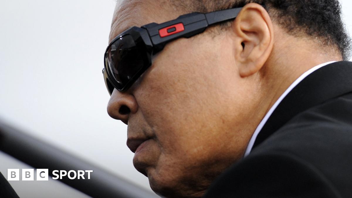 Muhammad Ali 'had a tough time for a year' before death - doctor - BBC ...