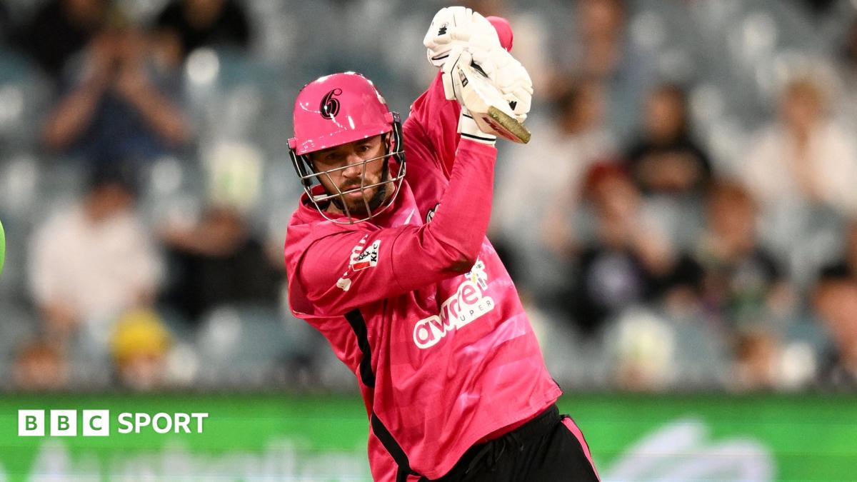 Big Bash League: James Vince hits 91 not out as Sydney Sixers beat ...