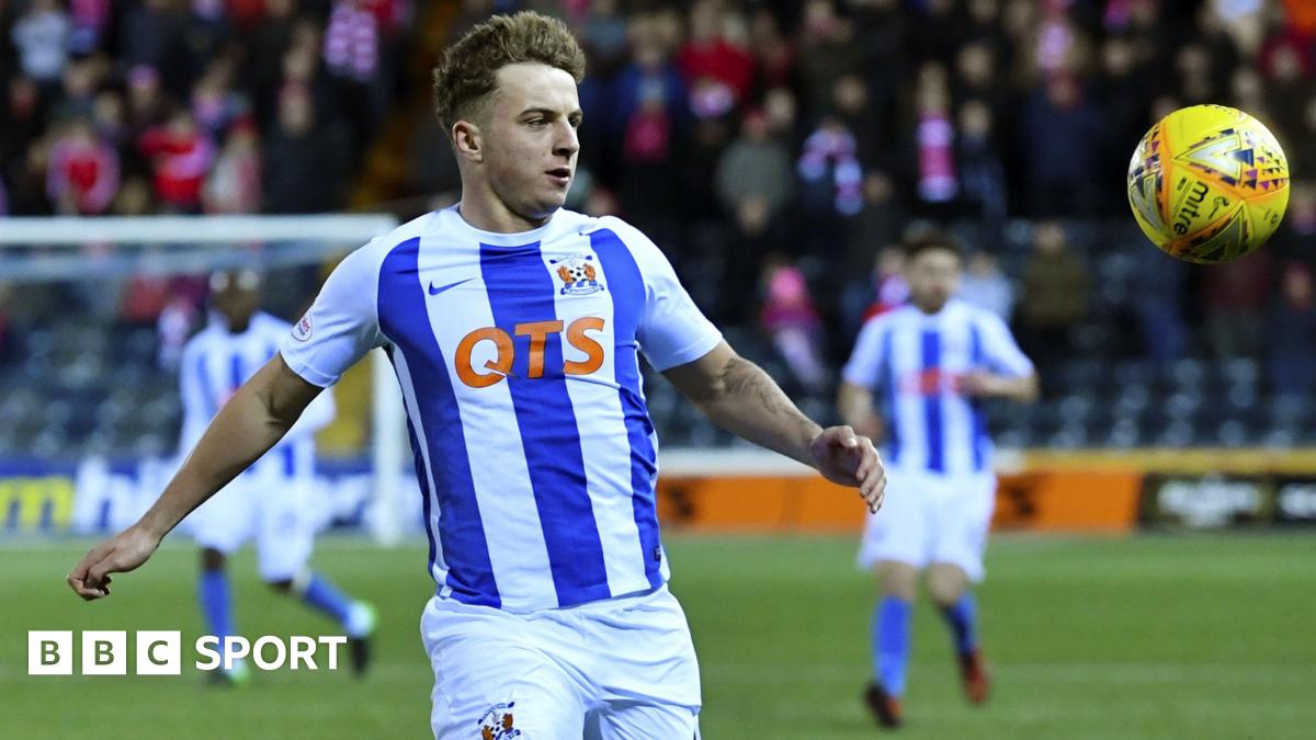 Eamonn Brophy: Kilmarnock forward extends stay until 2021 - BBC Sport