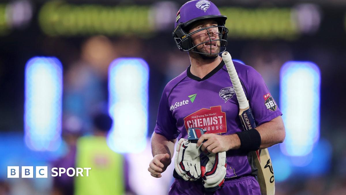 Dan Christian: Notts Outlaws T20 Blast captain agrees new contract ...
