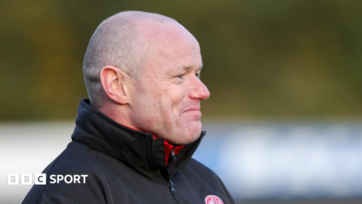 Peter Kennedy: Former NI international joins Glenavon coaching staff ...
