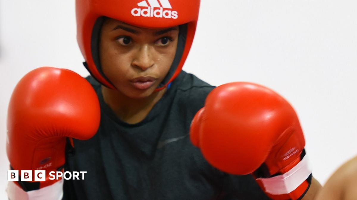 Ramla Ali: Boxer who fled civil war to become British champion signs ...