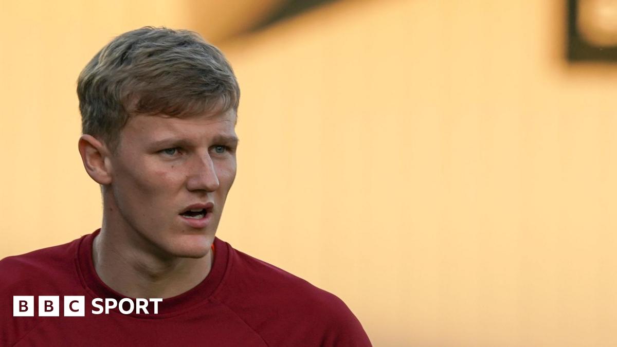 Jake Eastwood: Rochdale re-sign goalkeeper on loan from Sheffield ...