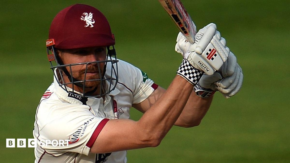 County Championship: James Hildreth's century puts Somerset on top ...