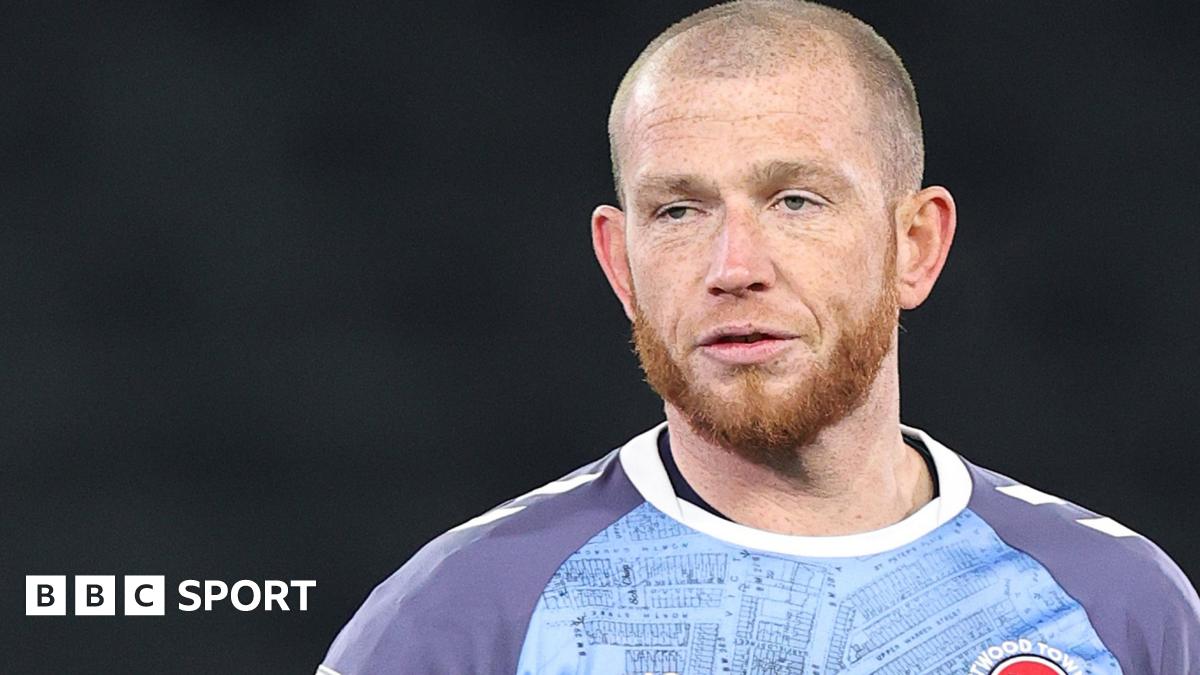 Joe Garner: Carlisle United striker wants to help push return to League ...