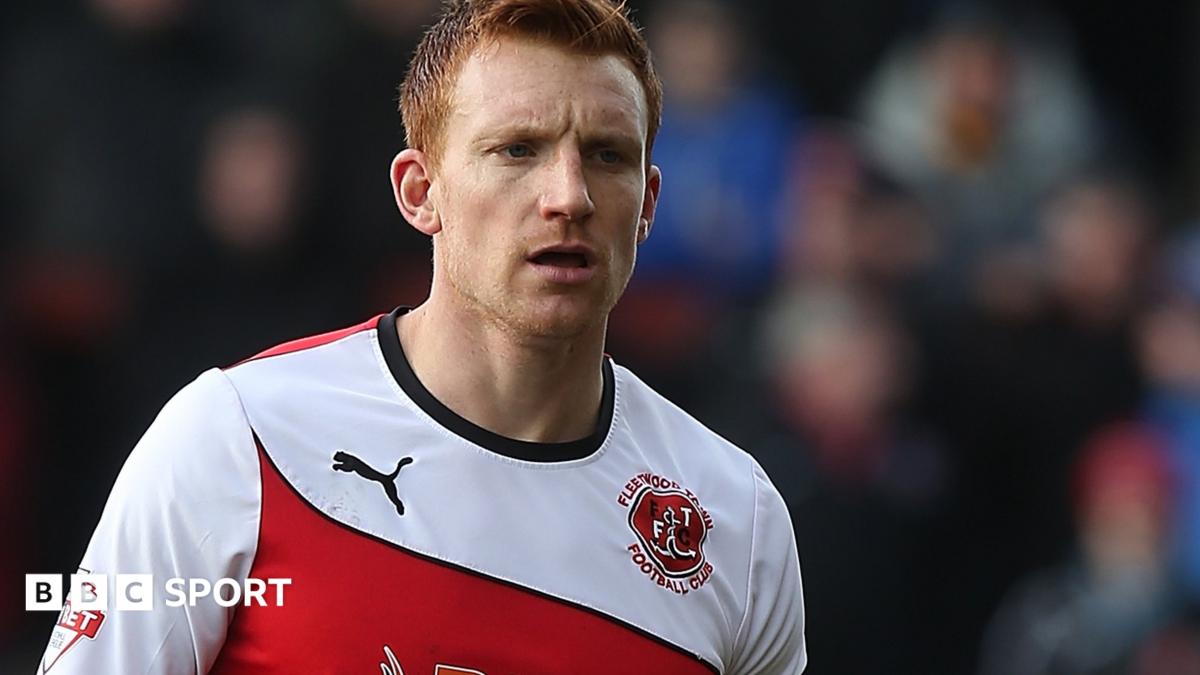 Mark Roberts: Forest Green Rovers sign defender after Cambridge United ...