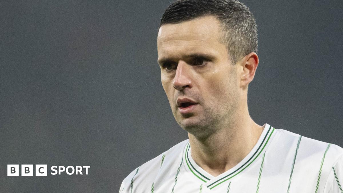 Jamie Murphy: Ex-Rangers, Motherwell & Hibernian winger signs one-year ...