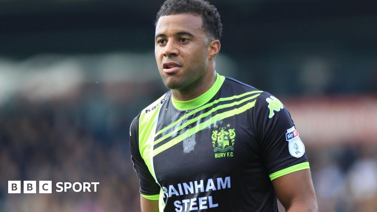 Tom Soares: AFC Wimbledon sign midfielder from Bury - BBC Sport