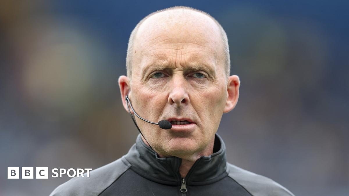 Mike Dean declined to use VAR to save 'mate' and fellow referee Anthony ...