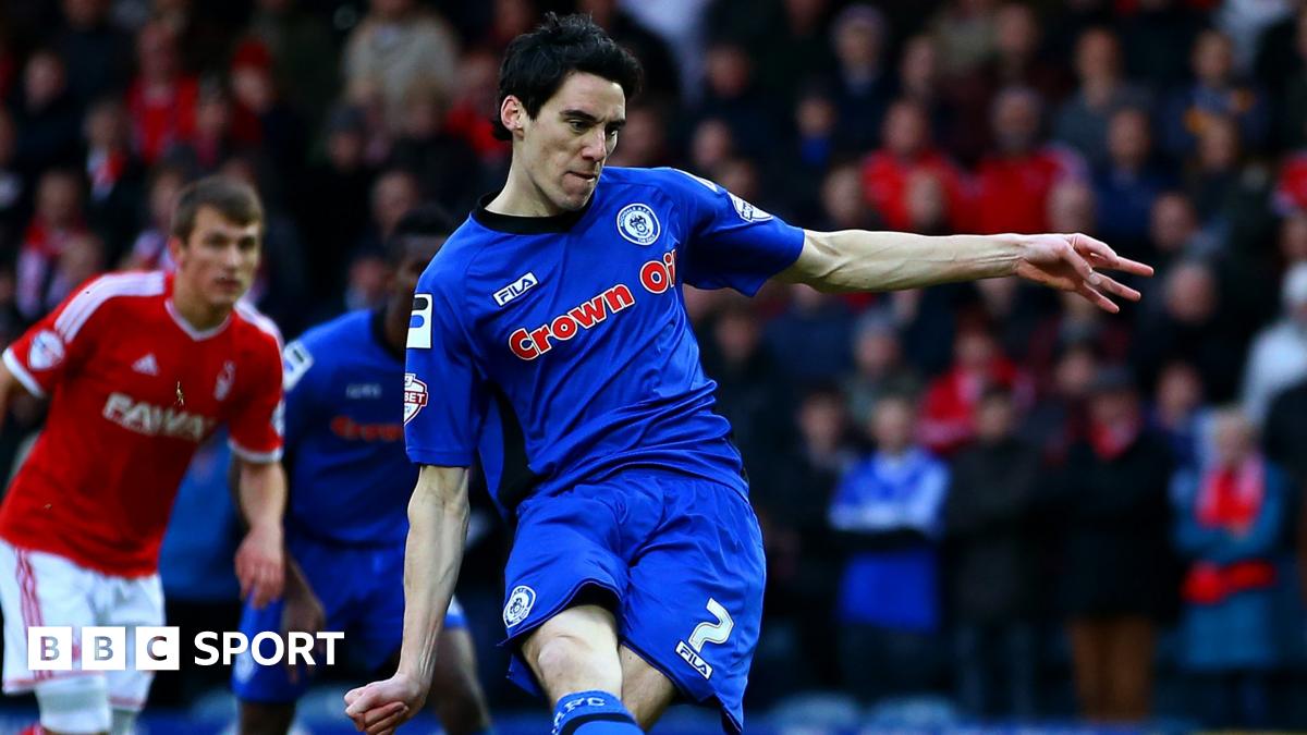 Peter Vincenti: Rochdale midfielder signs contract extension - BBC Sport