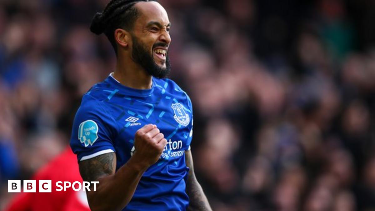 That Peter Crouch Podcast: Theo Walcott on Harry Potter, Arsene Wenger ...