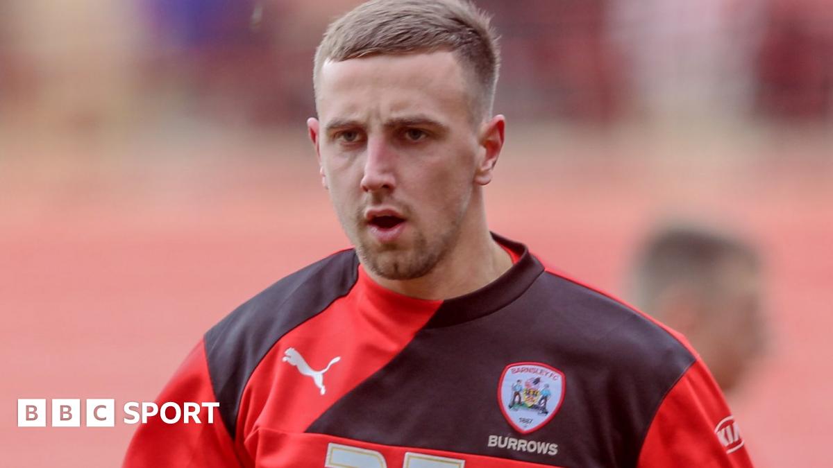 Shaun Tuton: Barnsley striker joins National League side Barrow on loan ...