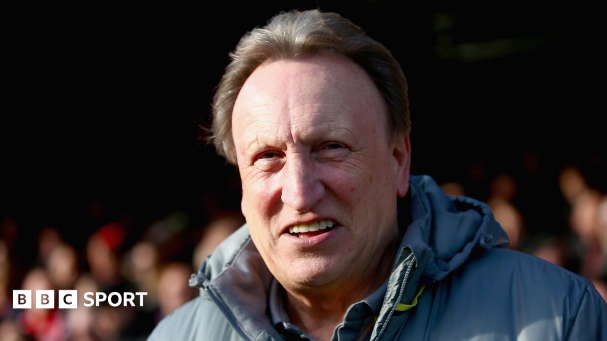 Cardiff City: Boss Warnock planning for 2017-18 promotion bid - BBC Sport