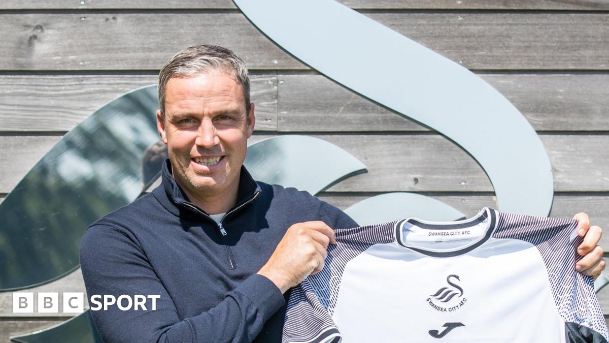 Michael Duff: Swansea City name Barnsley manager as new boss - BBC Sport