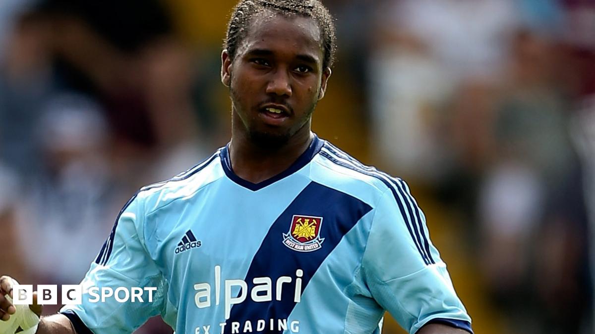 Jaanai Gordon: Cheltenham Town sign former West Ham United striker ...