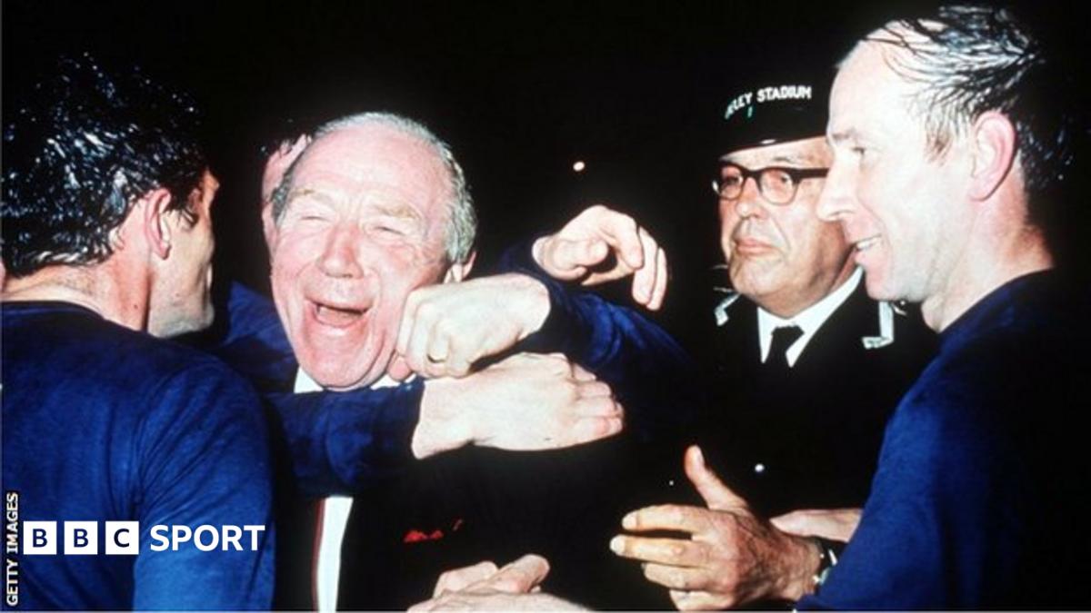 Manchester United legend Matt Busby - in his own words - BBC Sport