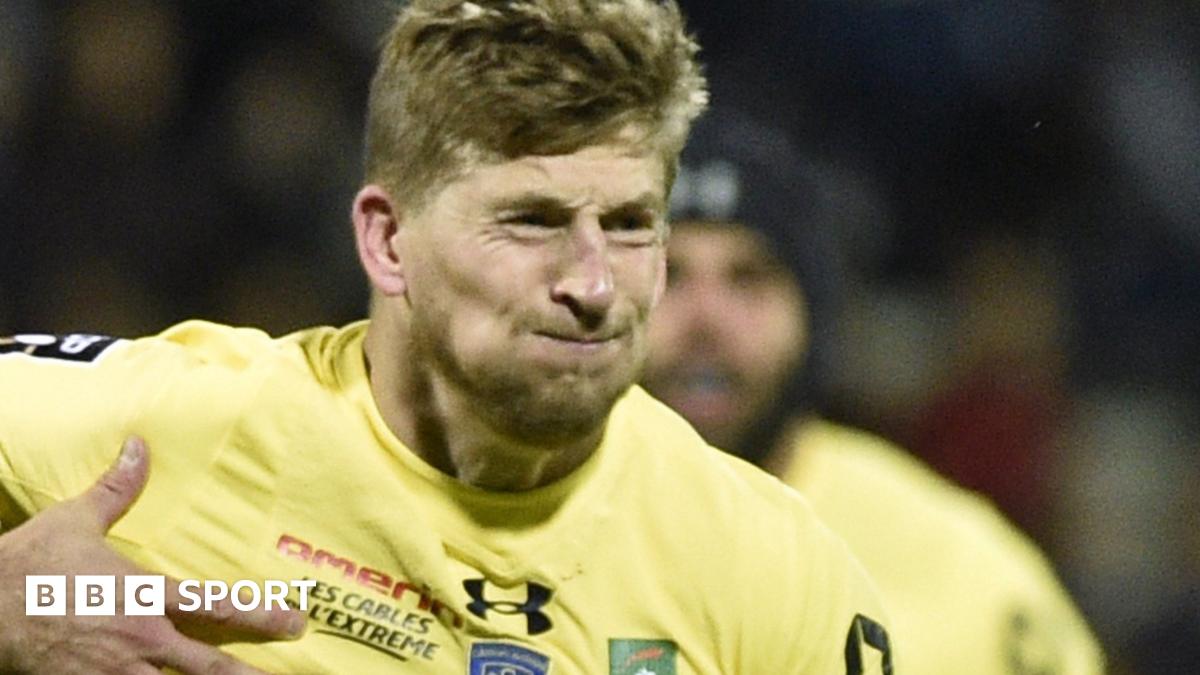 David Strettle: Saracens re-sign winger from Clermont Auvergne - BBC Sport