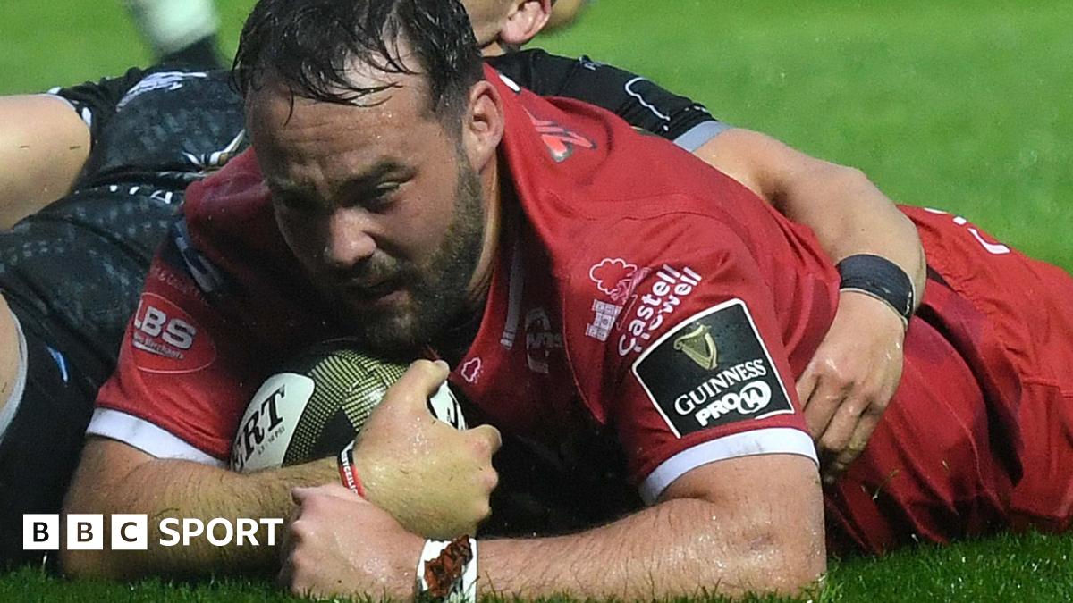 Alex Jeffries: Scarlets prop forced to retire by neck injury - BBC Sport
