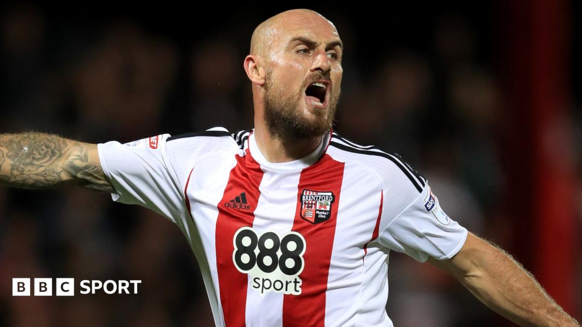 Alan McCormack: Luton Town to sign Brentford midfielder on free ...